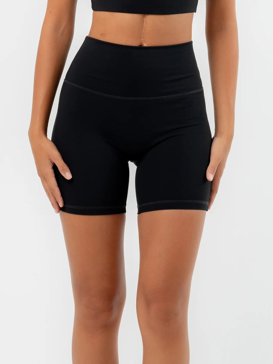 Substance Short Black – Supportive Sporty High-Waist Shorts | Blood ...