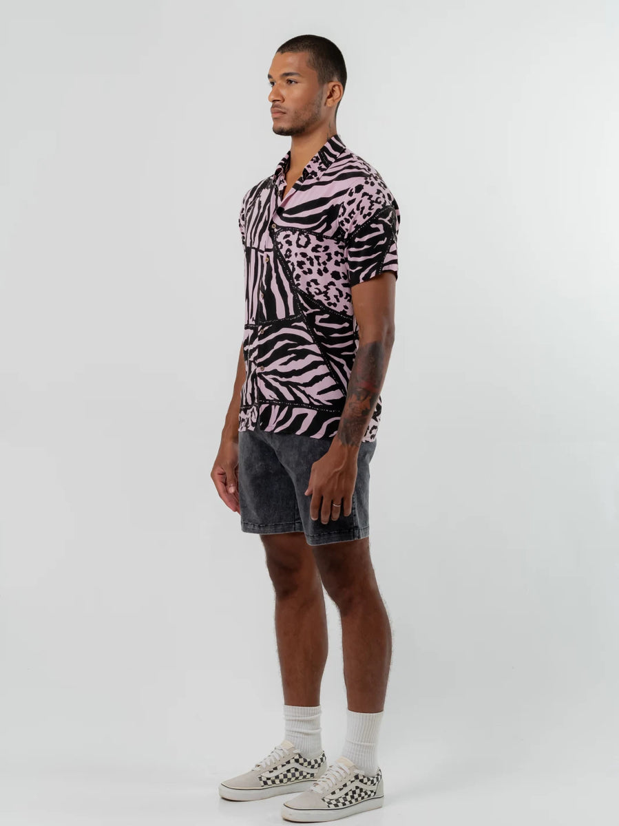 Trigger Hippie Shirt – Regular Fit Rayon Shirt Vintage Printed Artwork ...